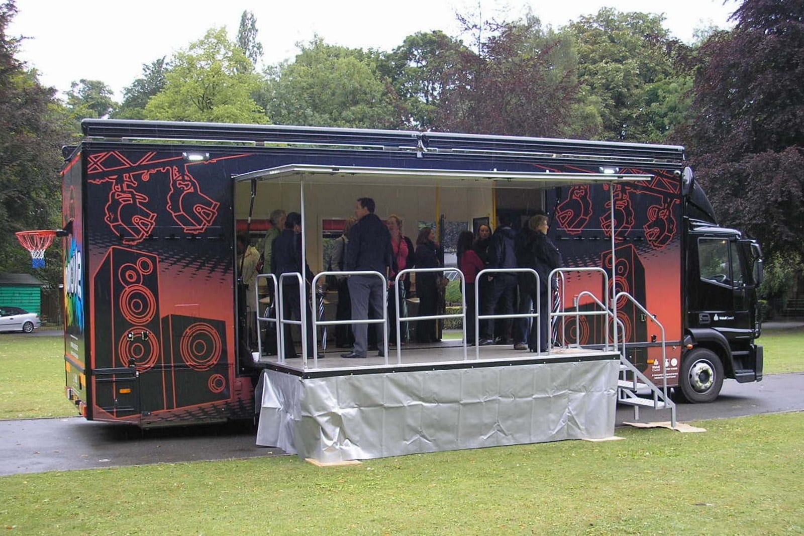 roadshow vehicles and trailers that generate sales activity