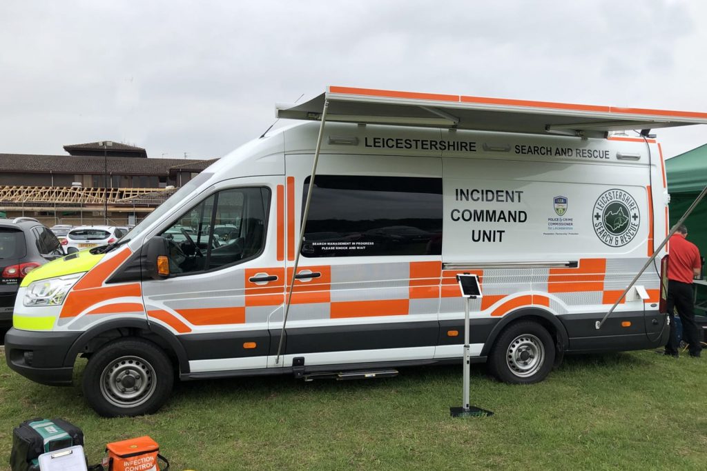 Mobile incident command vehicles for emergency services