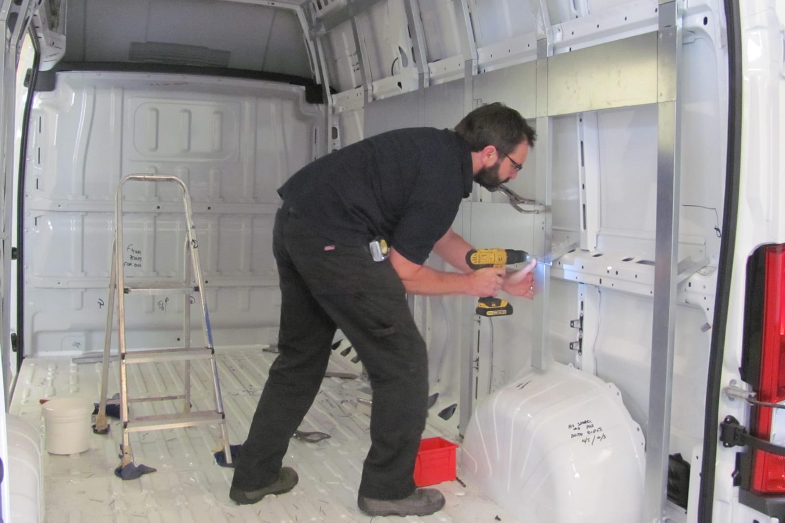 Repair and maintenance for fleets and single vehicle operators