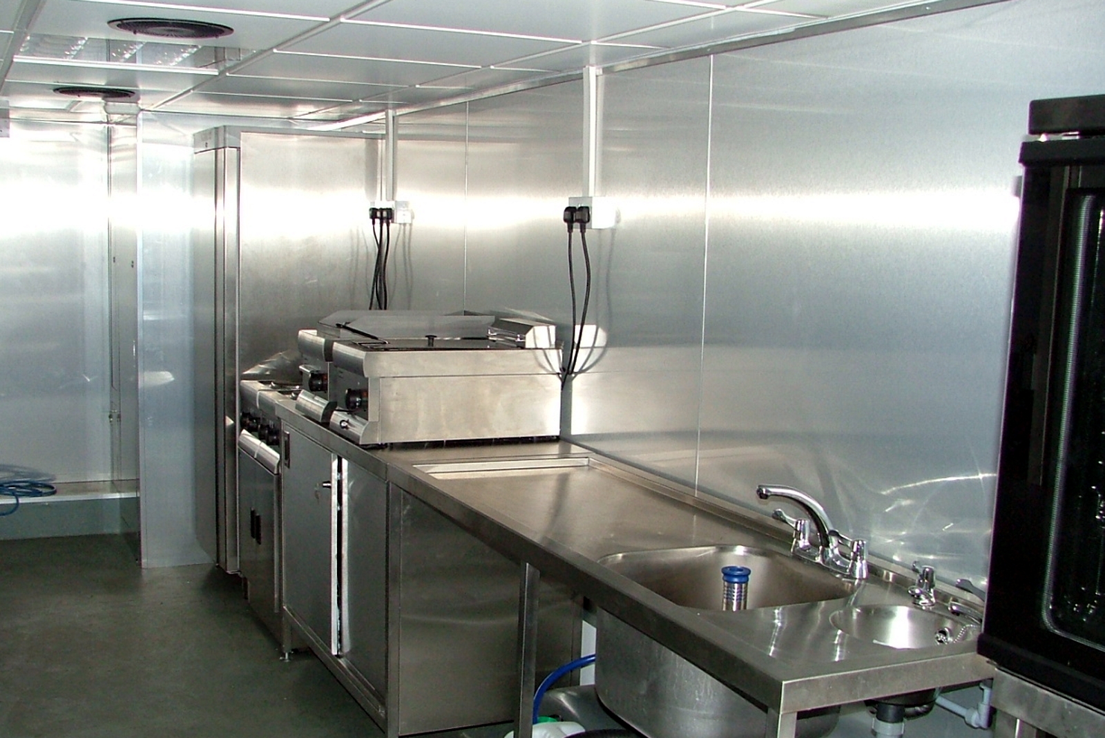 A catering van from concept to completion - Multi Vehicle Technology
